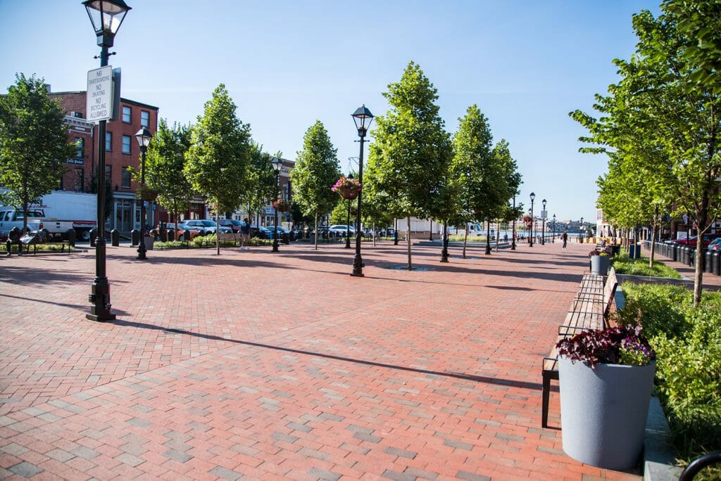 Beautiful Houses and Sights to See in Fell's Point, Baltimore